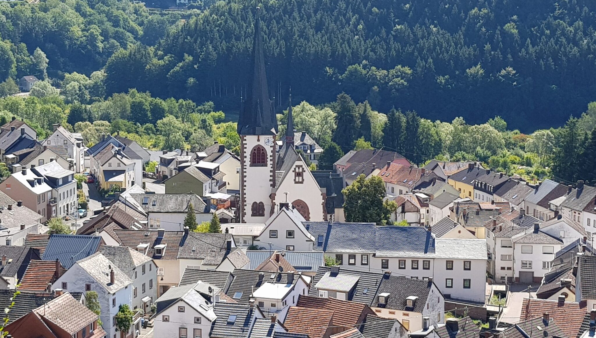 Malberg, Kyllburg - VAKANTIEHUIS IN DE EIFEL "Blick zum Schloss"